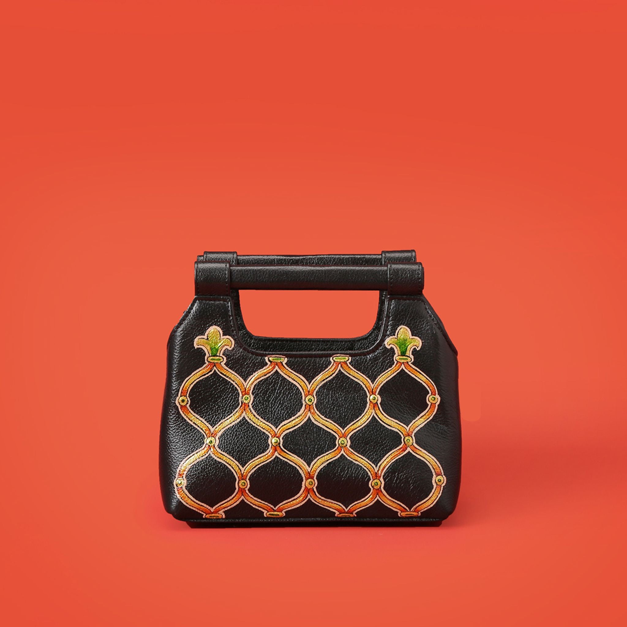 “Nargis” HANDHELD SLING – Black – Swarang Designs